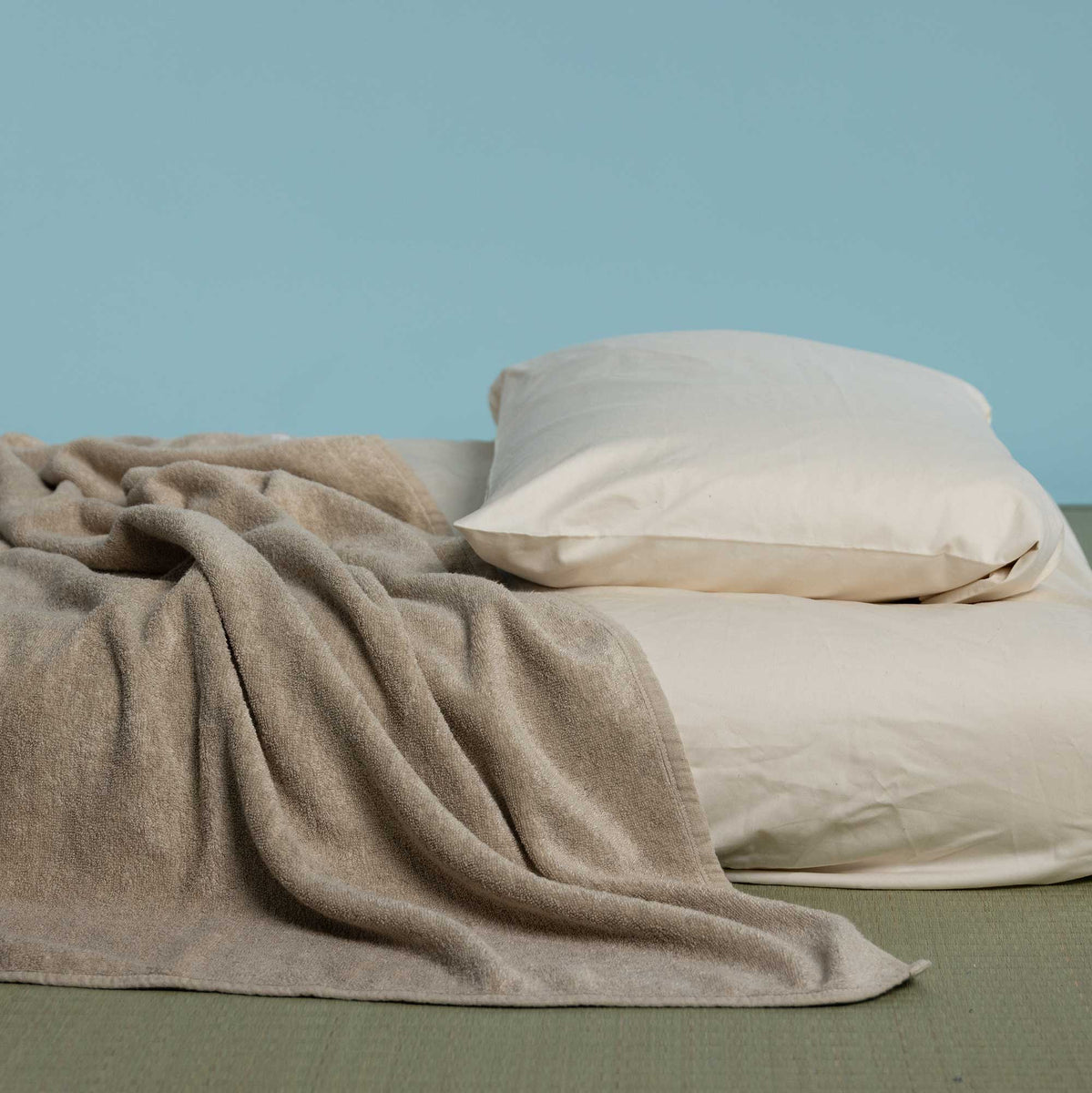 Organic Hemp Terry Blanket Sweatshop-free 88% Hemp – Rawganique