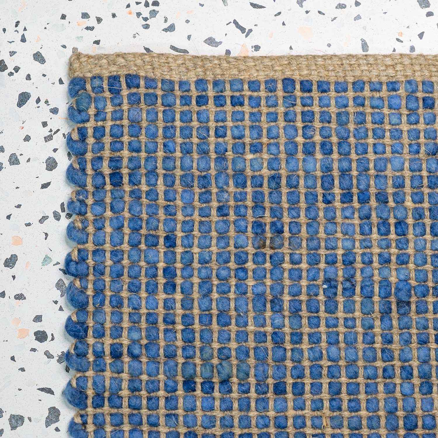 Organic hemp wool rug. Sweatshop-free. – Rawganique